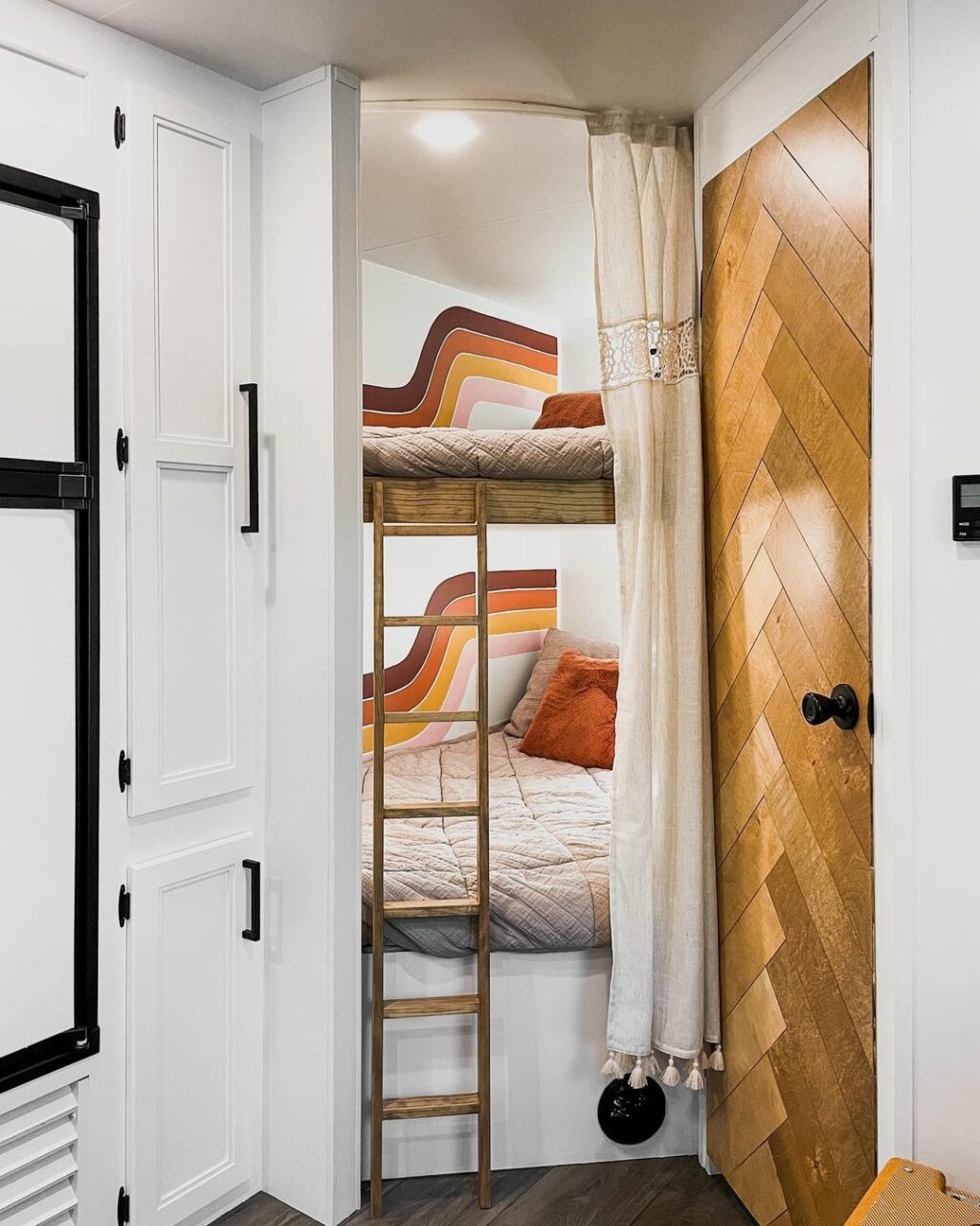 52 Of Our Favorite RV Bunkroom Renovations – LoveThatRV